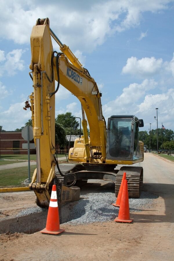 5 Types Of Demolition Machines ：A Comprehensive Guide